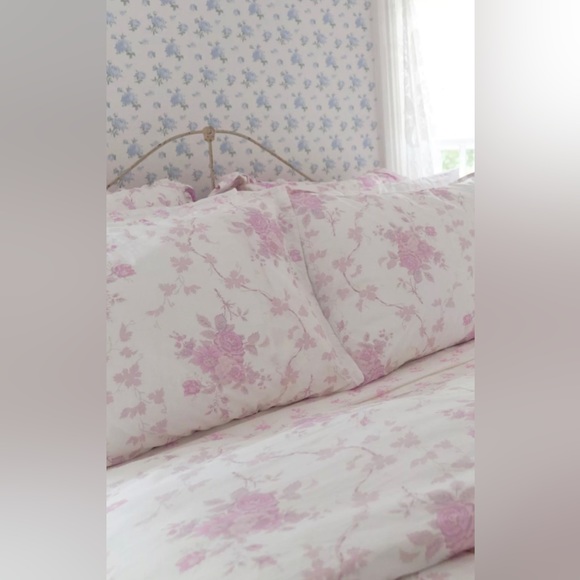 LoveShackFancy | Bedding | Loveshackfancy La Vie En Rose Duvet Cover ...